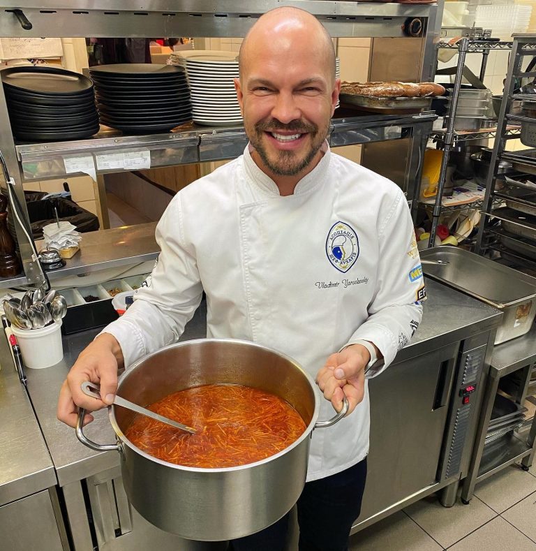 Rich Borsch by Vladimir Yaroslavsky | How to Cook Borsch