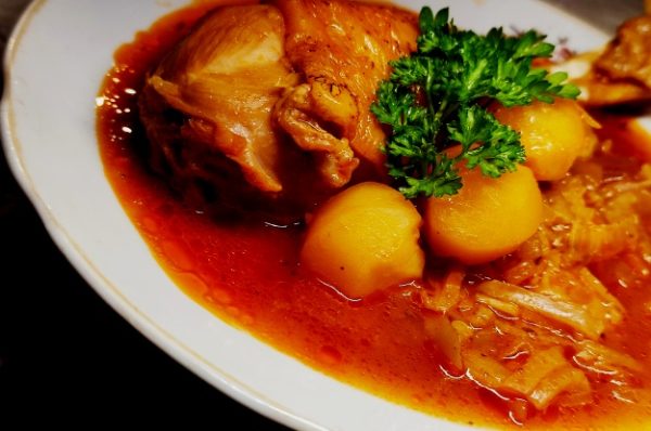 Red Borsch with Beans and Beef | How to Cook Borsch